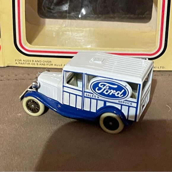 days gone | Toys | Vintage Cast Ford Car Made In Uk | Poshmark